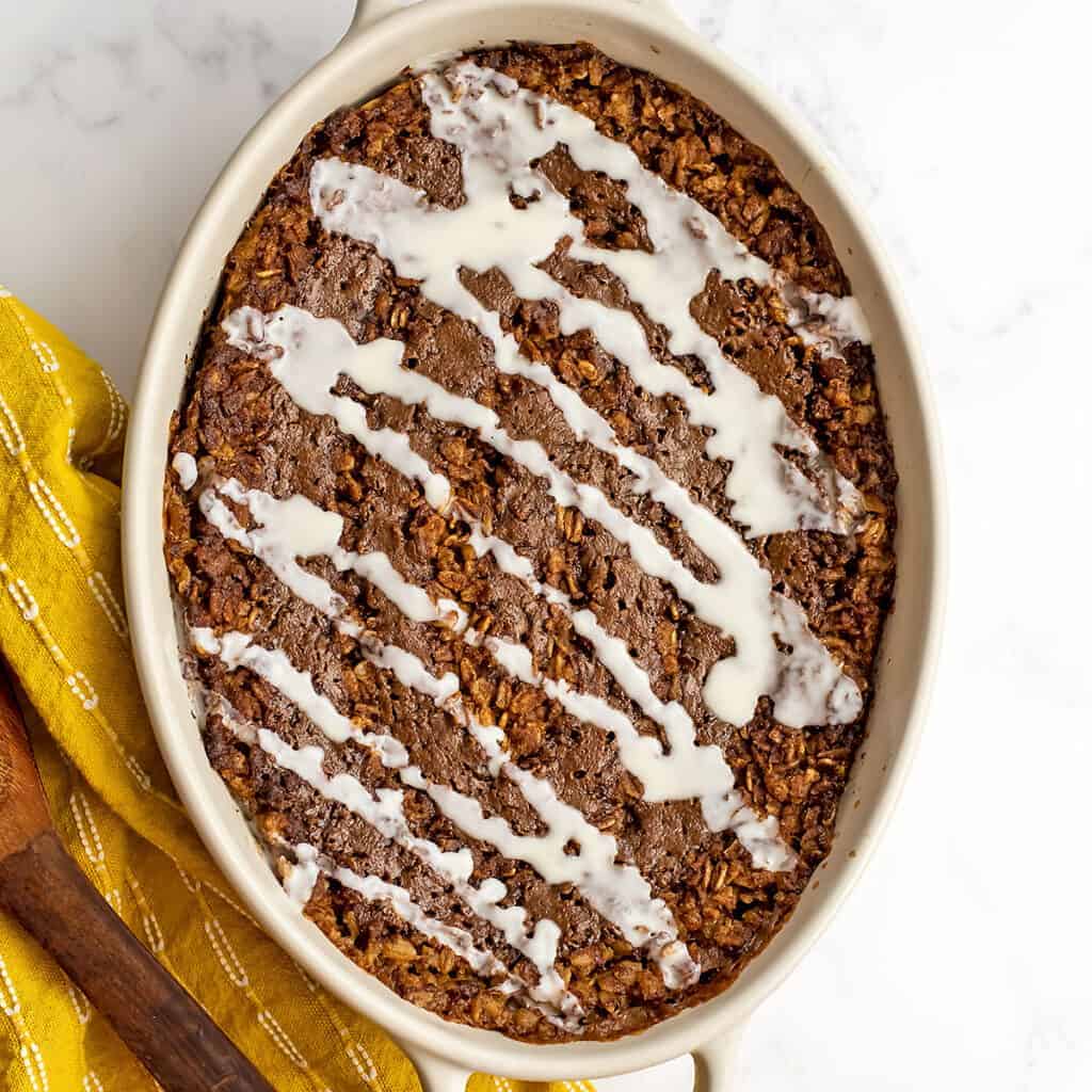 Cinnamon Roll Baked Oatmeal - Bites of Wellness