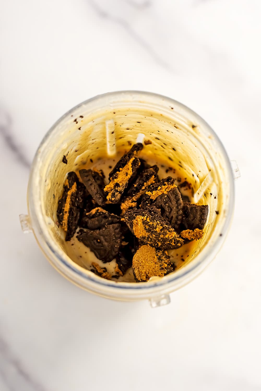 Easy Oreo Protein Milkshake (Cookies & Cream) - Bites of Wellness